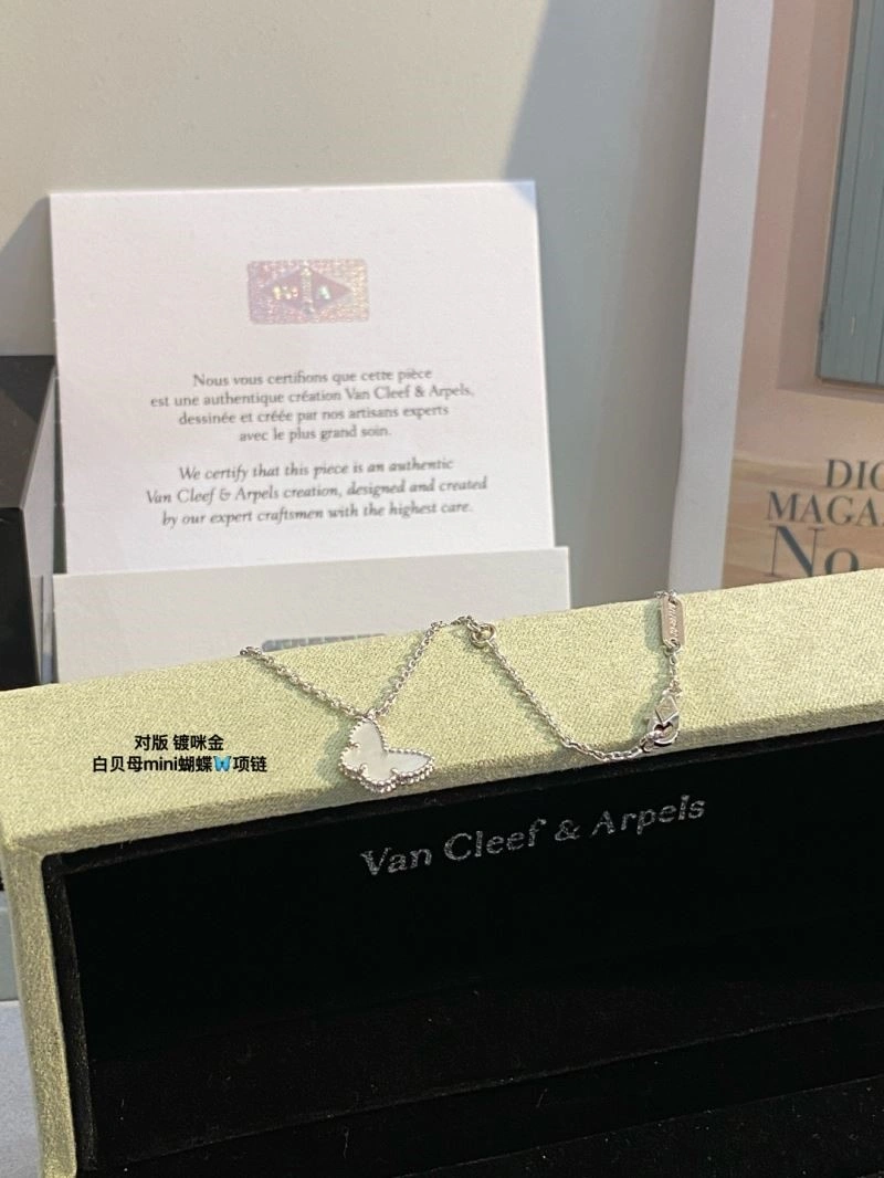 Reasonably priced Vca Necklaces