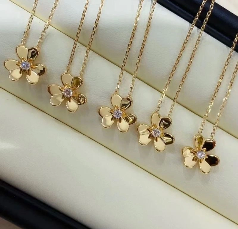 High fidelity Vca Necklaces