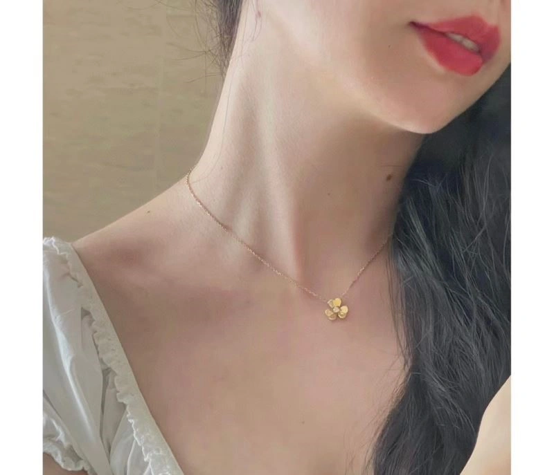 High fidelity Vca Necklaces
