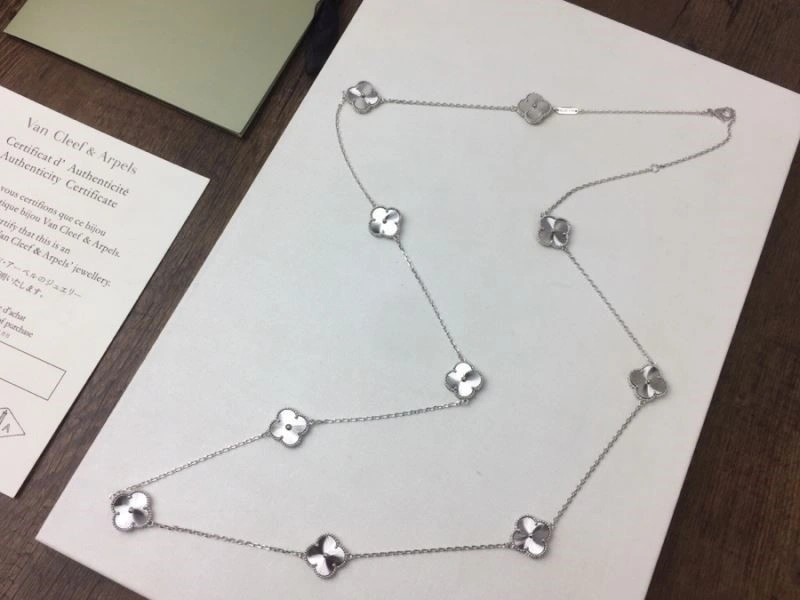 Precise copy Vca Necklaces