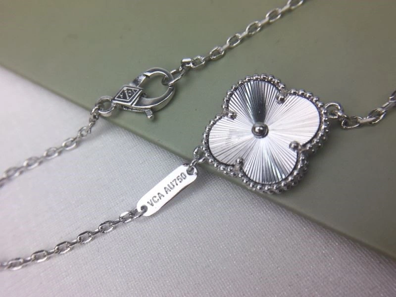 Precise copy Vca Necklaces
