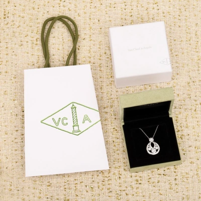 Vca Necklaces