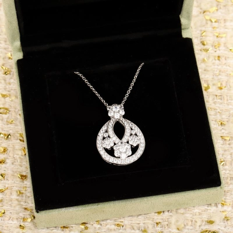 Reasonably priced Vca Necklaces