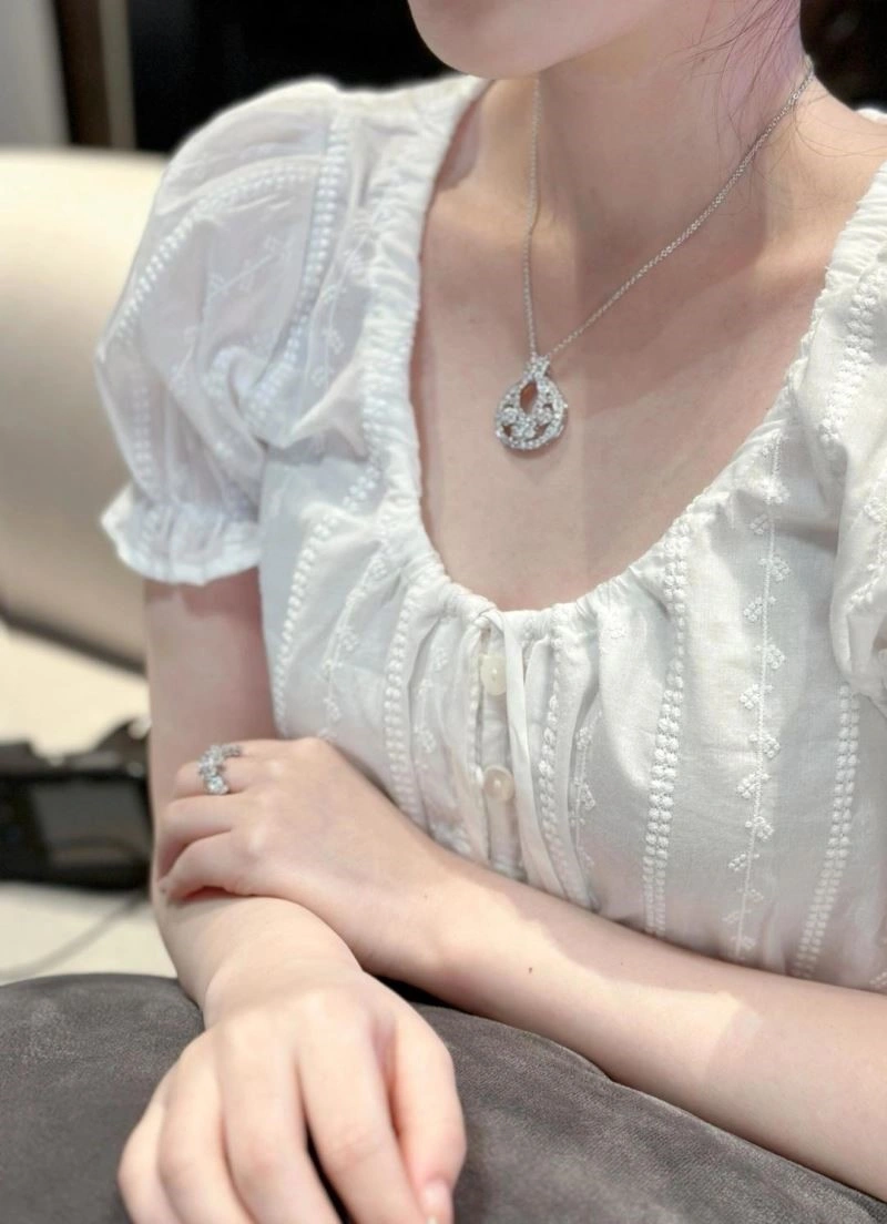 Reasonably priced Vca Necklaces