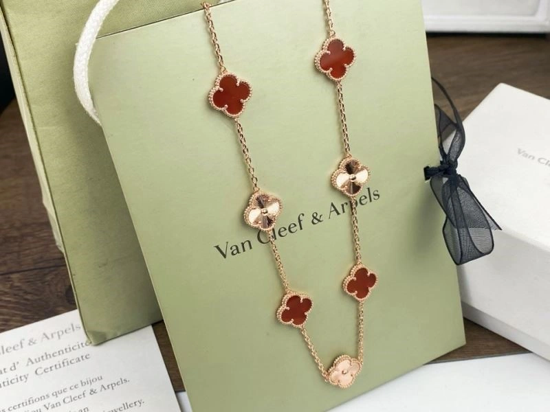 Value-priced Vca Necklaces