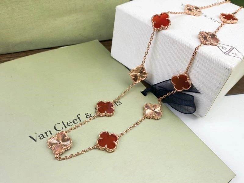 Value-priced Vca Necklaces