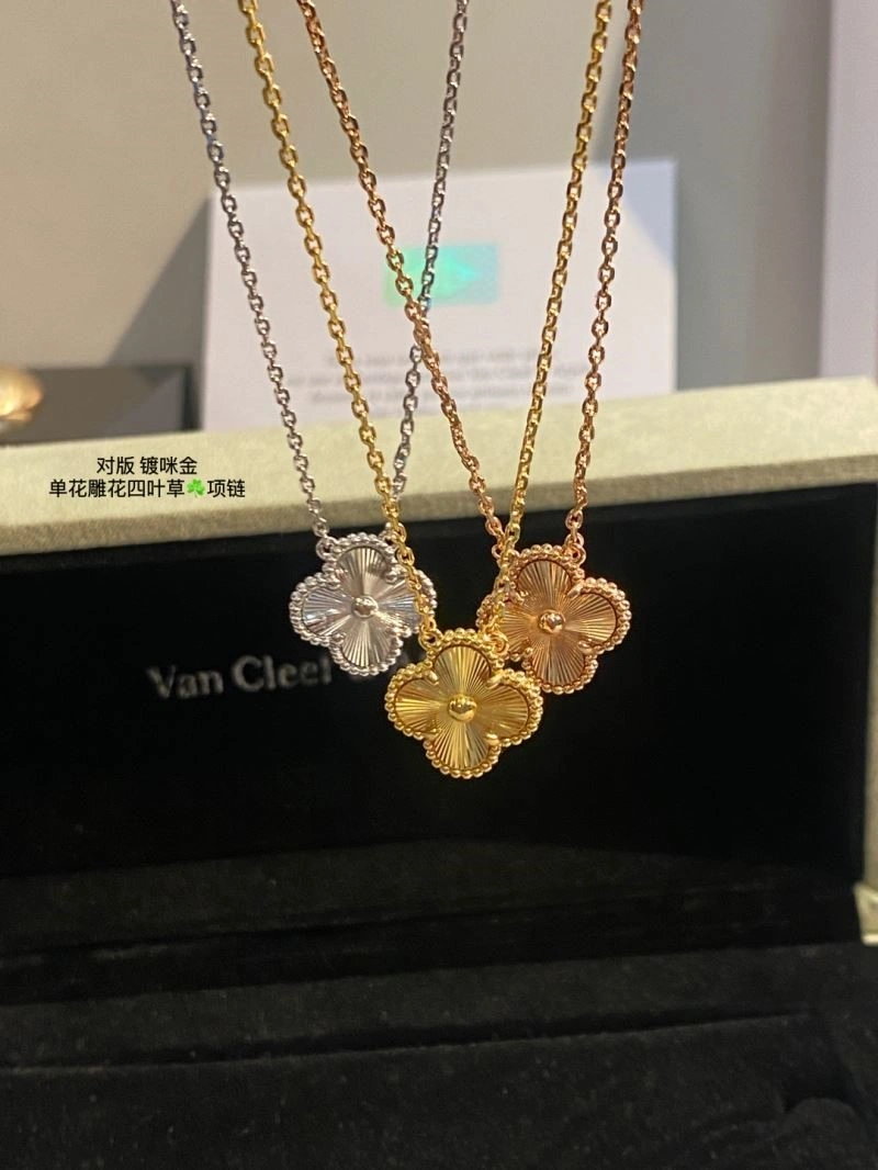 Precise copy Vca Necklaces