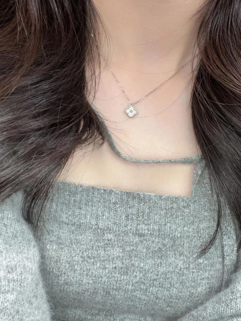 Vca Necklaces