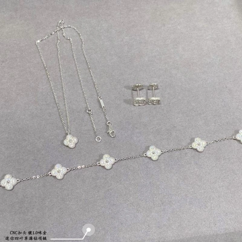 Top mirror Vca Necklaces