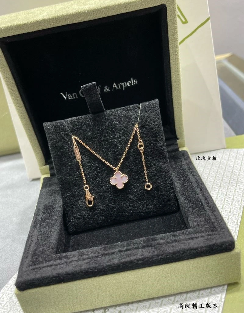 Precise copy Vca Necklaces
