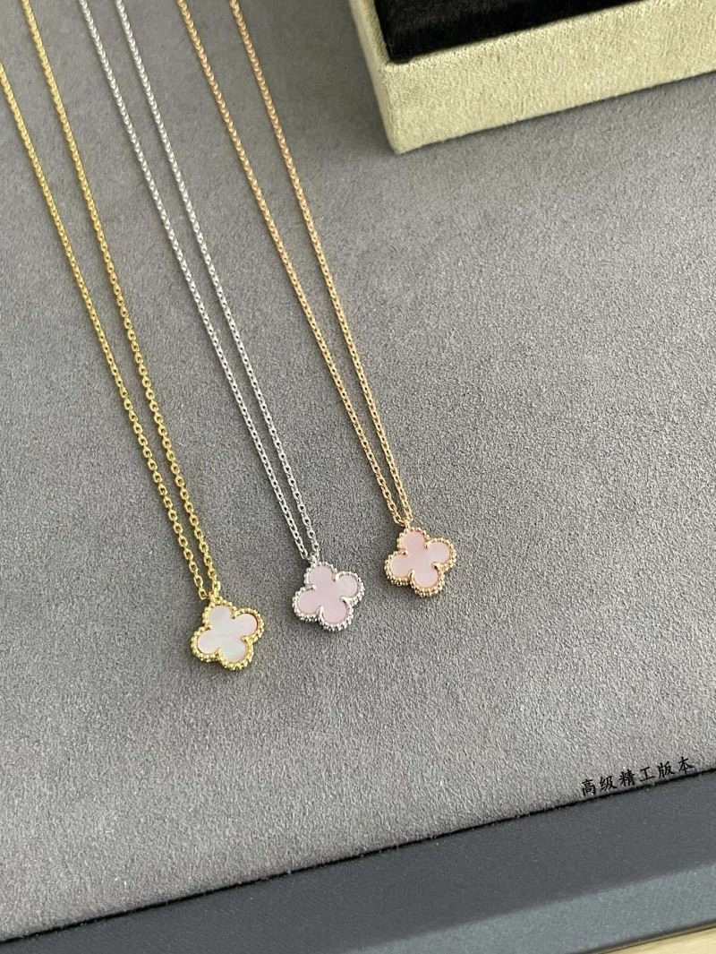 Precise copy Vca Necklaces
