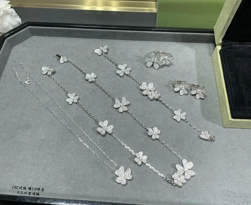1:1 copy Vca Necklaces
