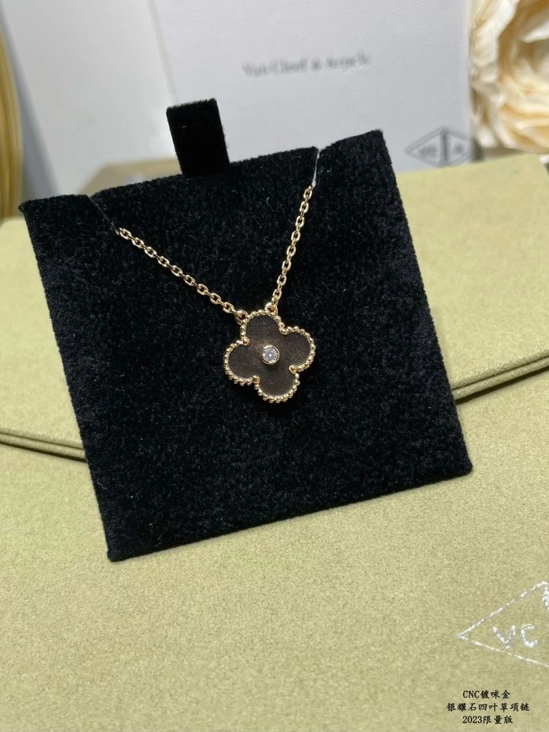 Factory-made Vca Necklaces