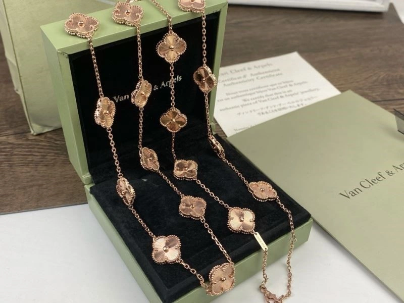 Authentic Vca Necklaces