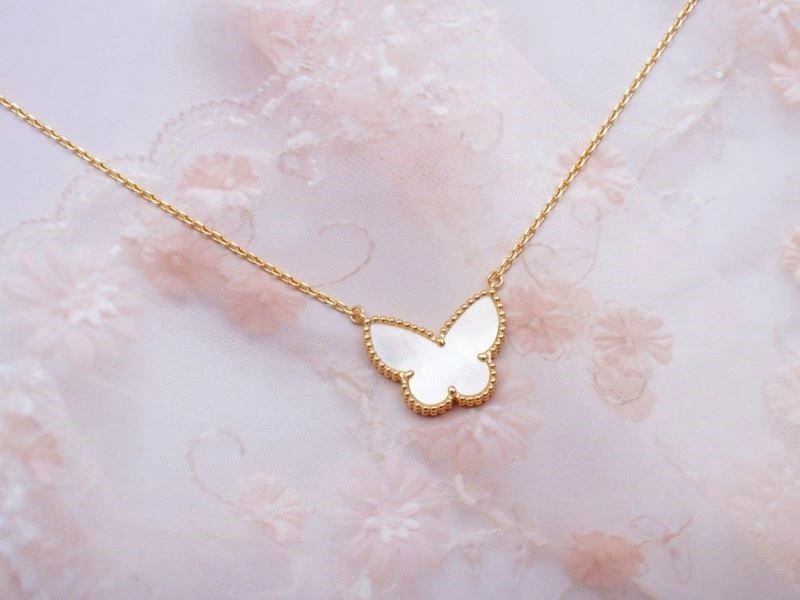 Vca Necklaces