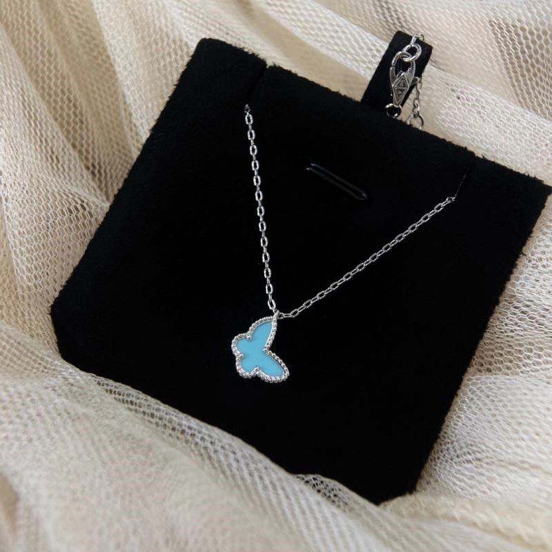 Low-cost Vca Necklaces