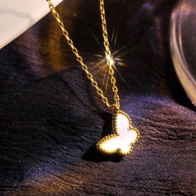 Vca Necklaces