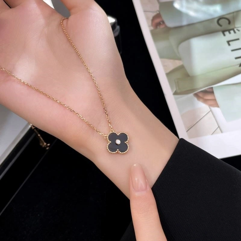 Mirror quality Vca Necklaces