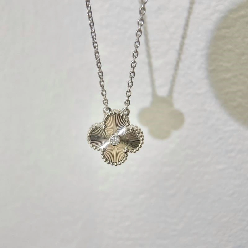 Vca Necklaces