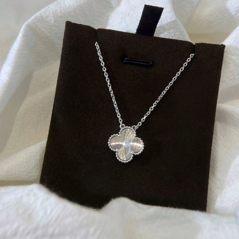 Top mirror Vca Necklaces