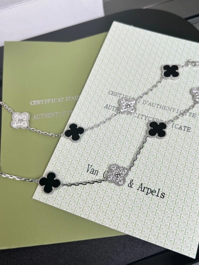 Brand-authenticated Vca Necklaces