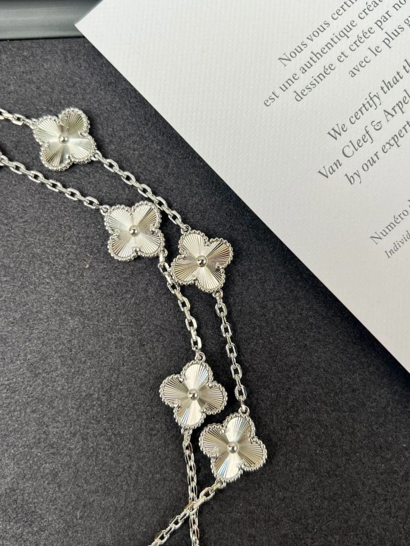 Economical Vca Necklaces