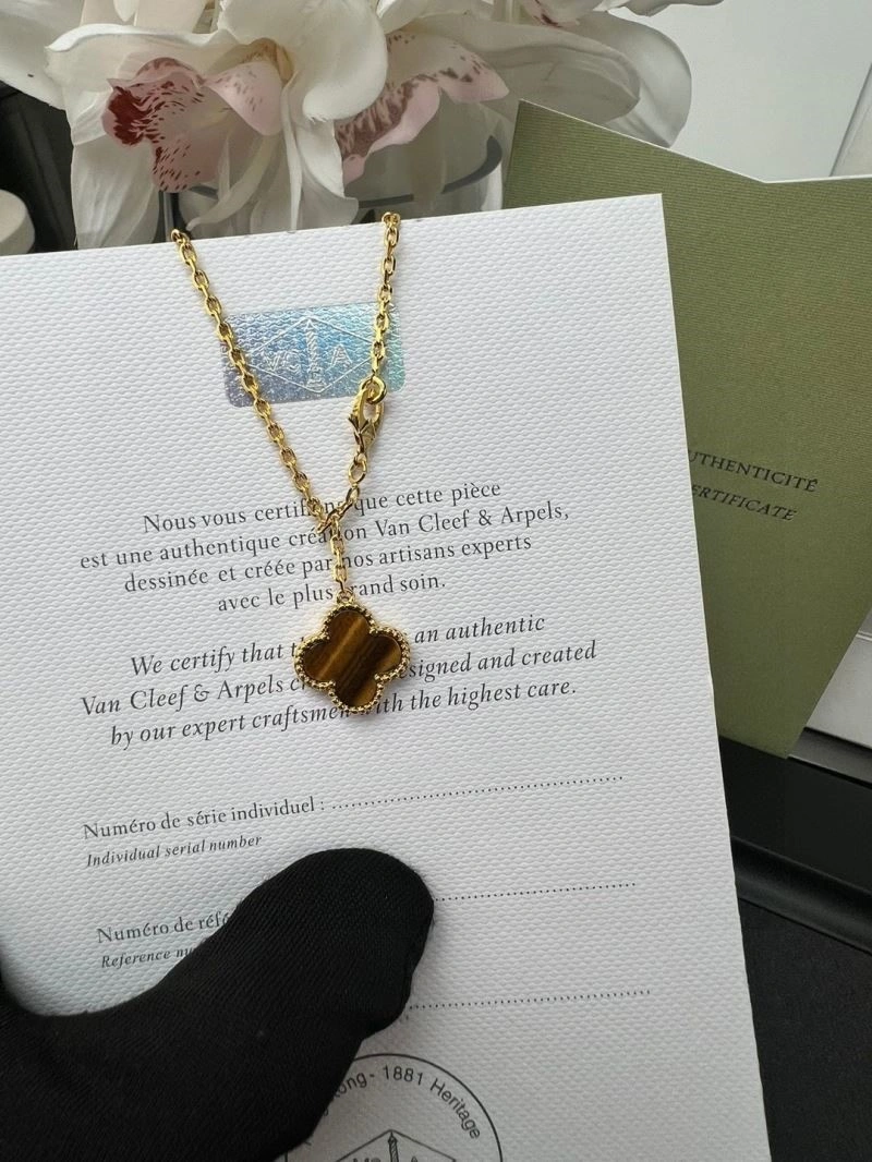 High fidelity Vca Necklaces