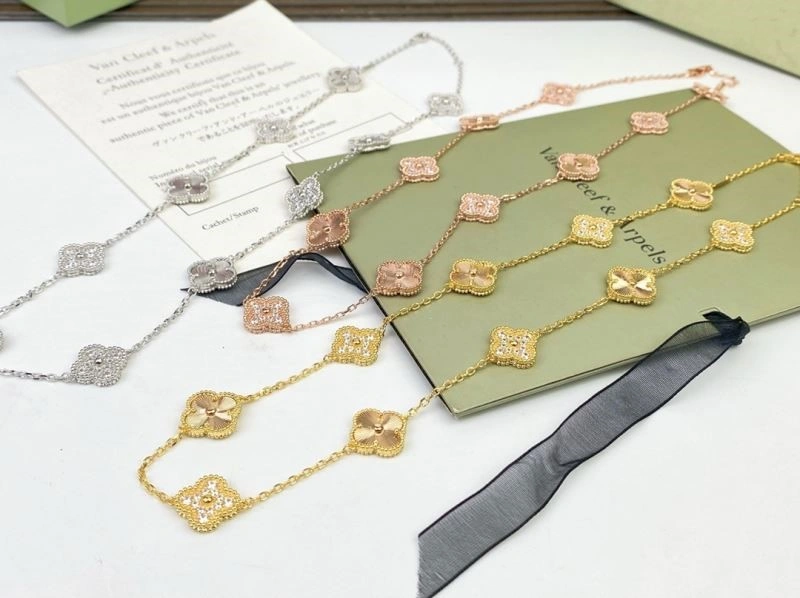 Low-cost Vca Necklaces