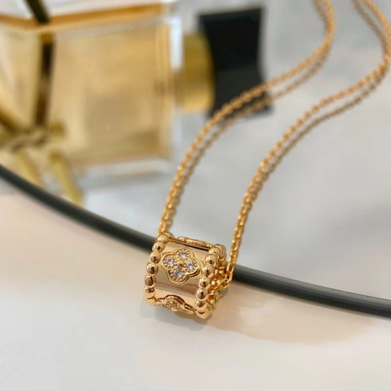 High accuracy Vca Necklaces