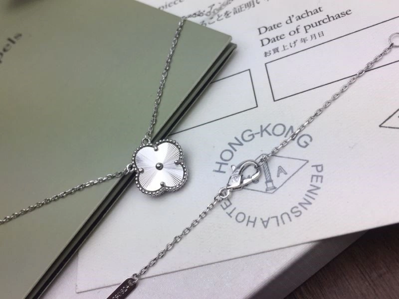 1:1 copy Vca Necklaces