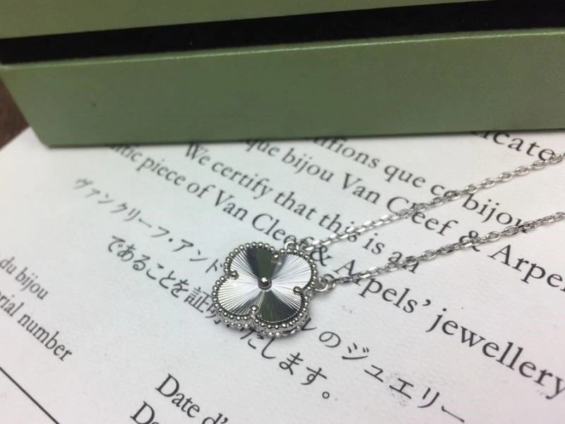 1:1 copy Vca Necklaces