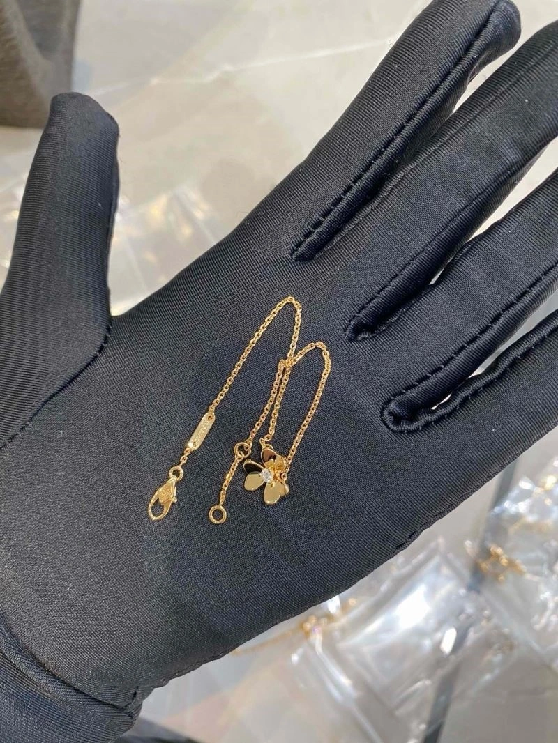 Legit Vca Necklaces