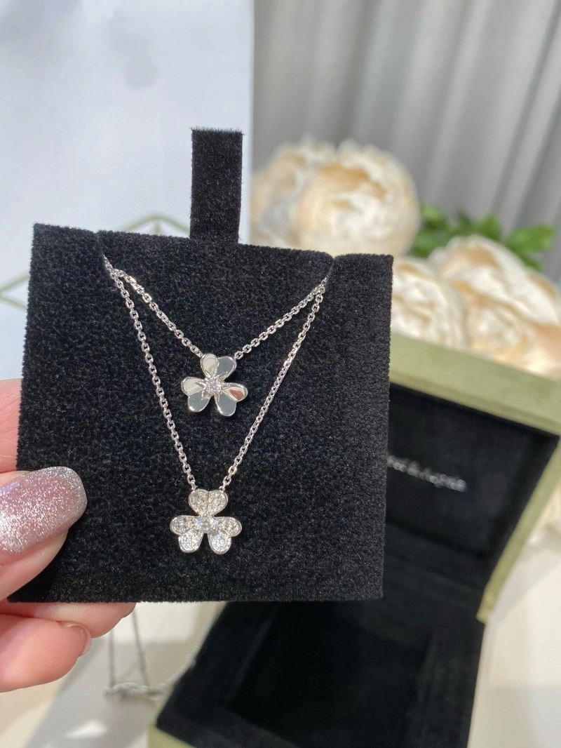 Legit Vca Necklaces