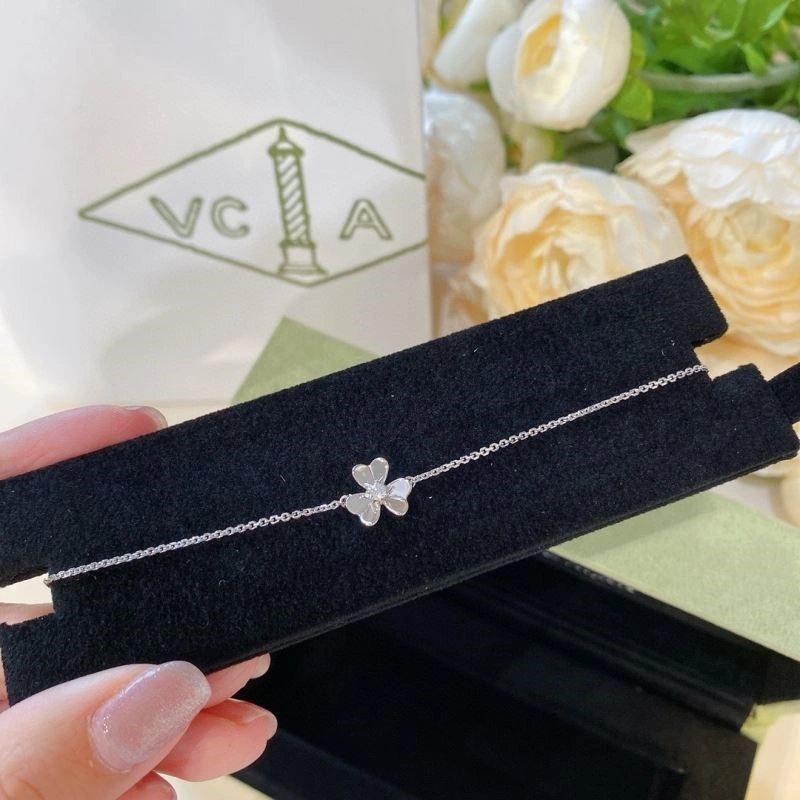 Legit Vca Necklaces