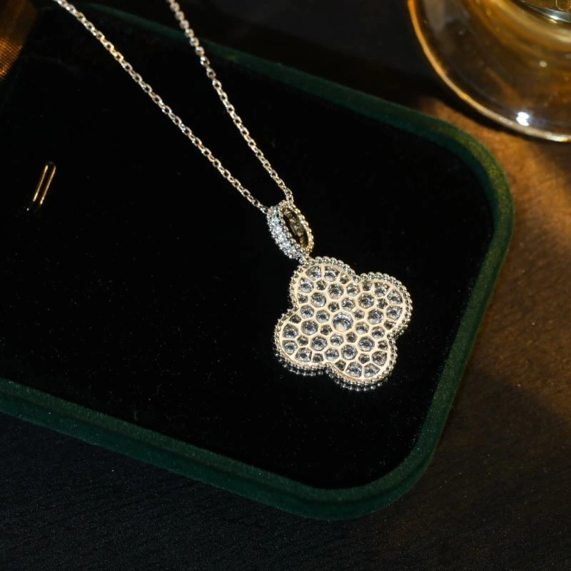 Legit Vca Necklaces