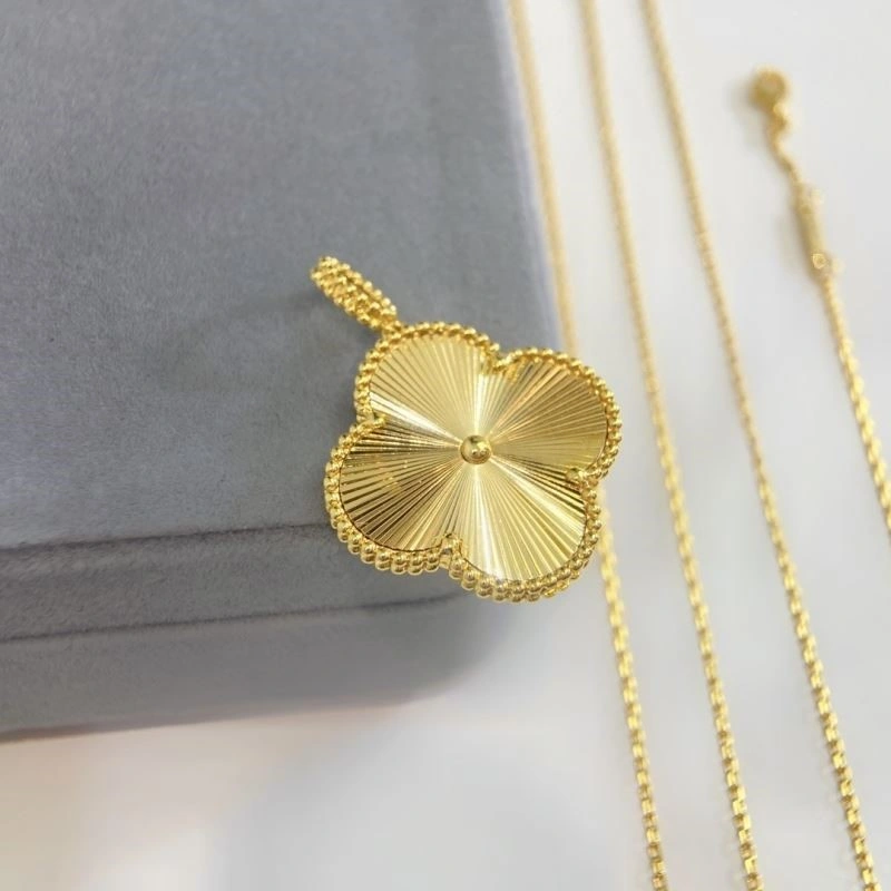Brand-authenticated Vca Necklaces