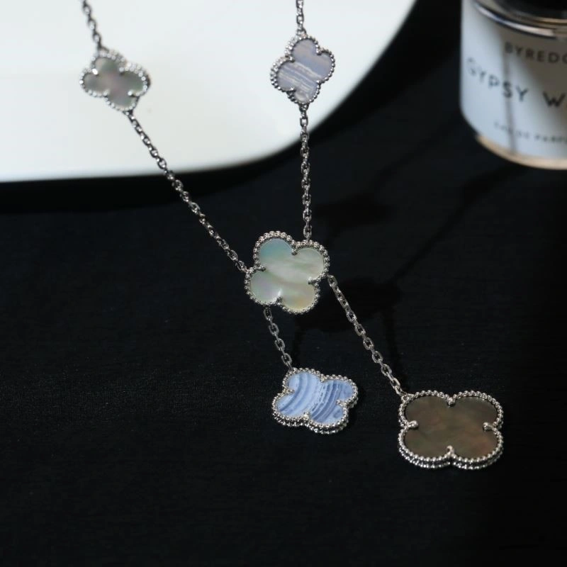 Cut-rate Vca Necklaces