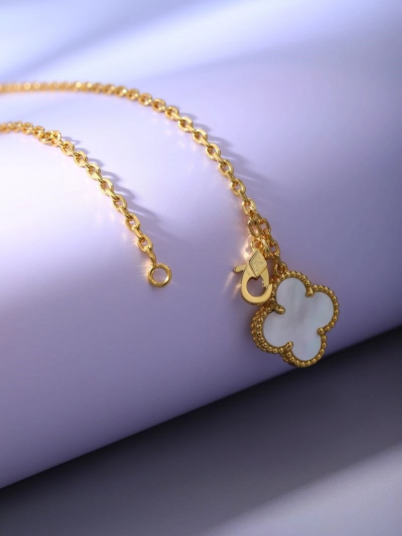 Legit Vca Necklaces