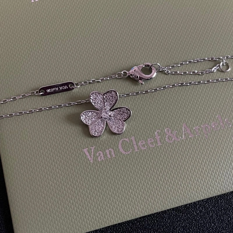 Mirror quality Vca Necklaces