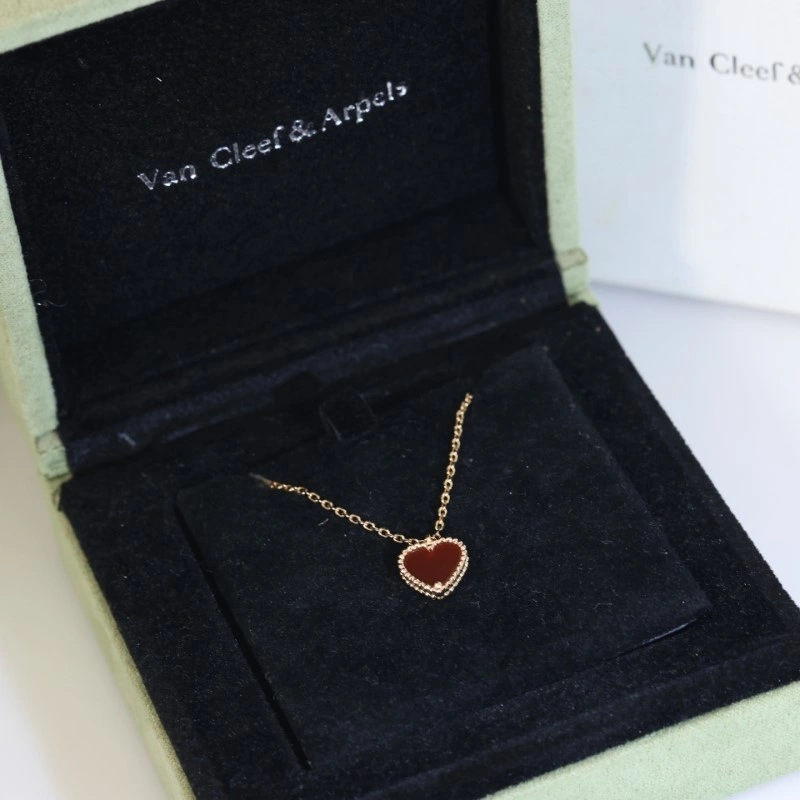 Cut-rate Vca Necklaces