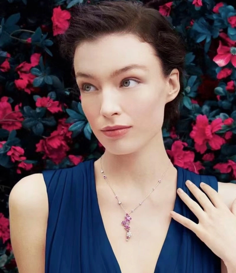 Vca Necklaces