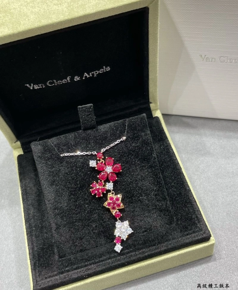 Affordable Vca Necklaces