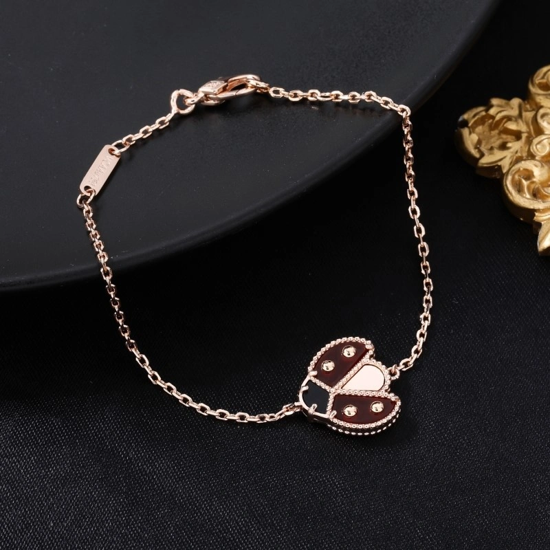 Top match Vca Necklaces