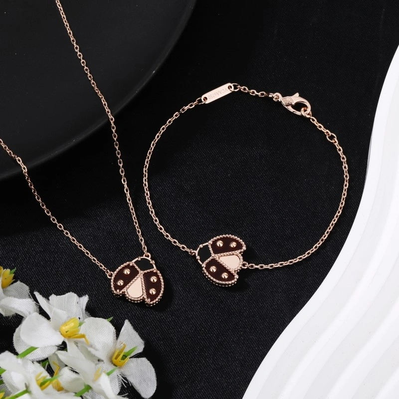 Top match Vca Necklaces