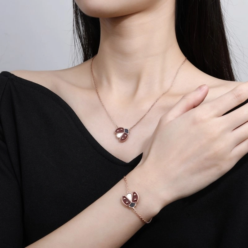 Top match Vca Necklaces
