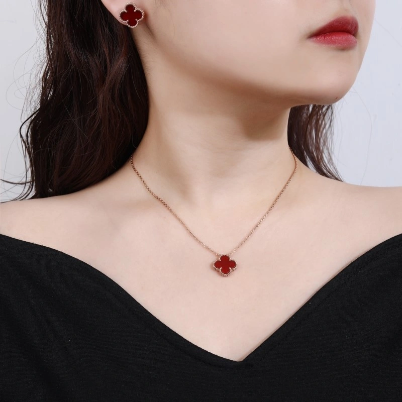 Value-priced Vca Necklaces
