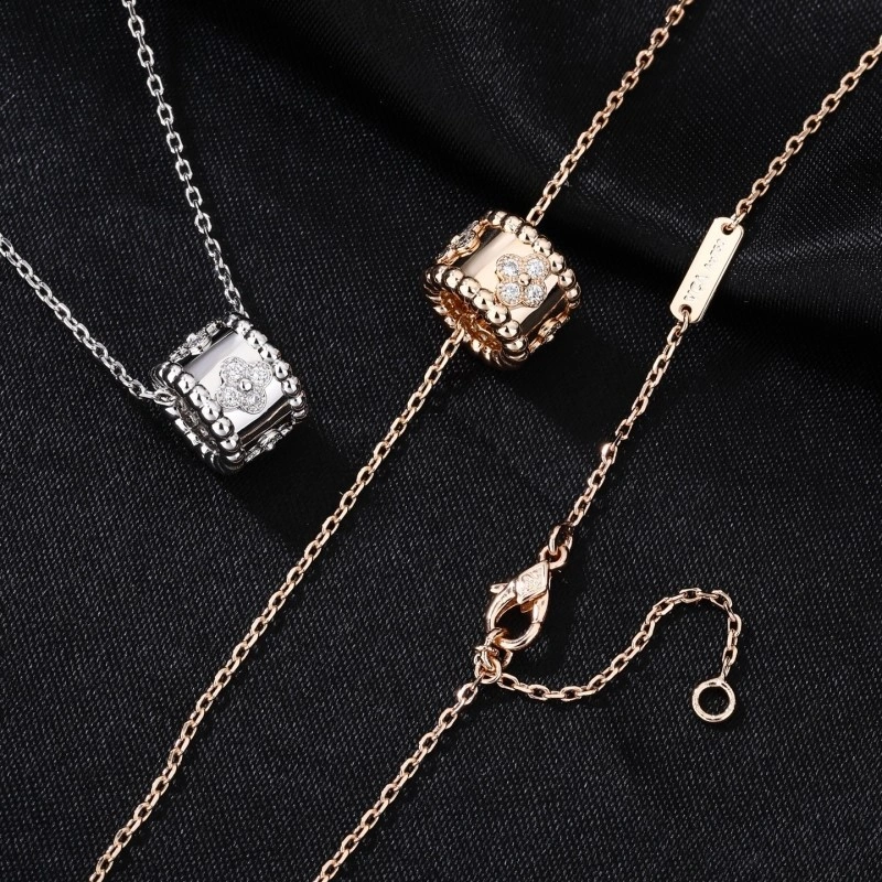 Original Vca Necklaces
