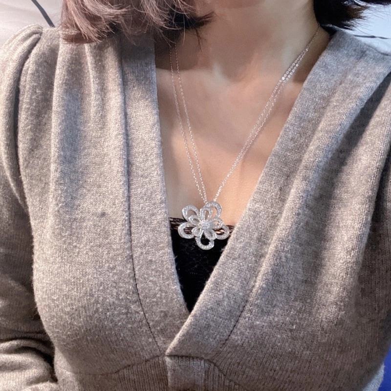 High accuracy Vca Necklaces