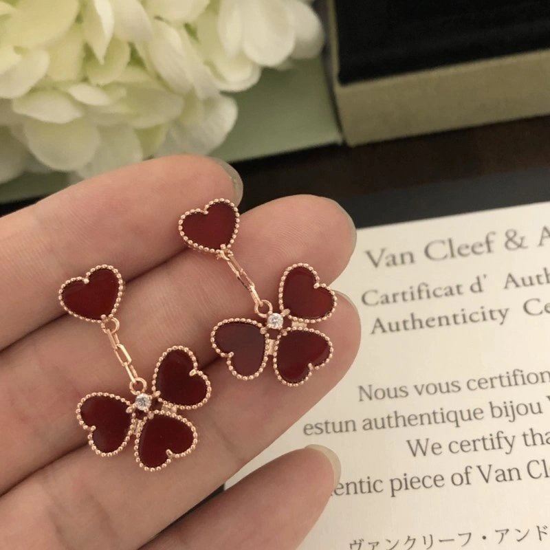Factory-made Vca Necklaces