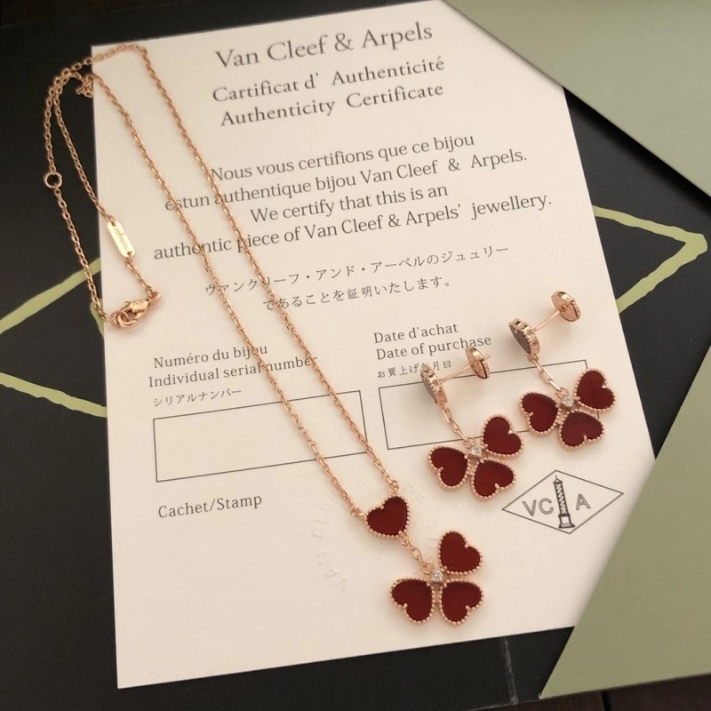 Factory-made Vca Necklaces
